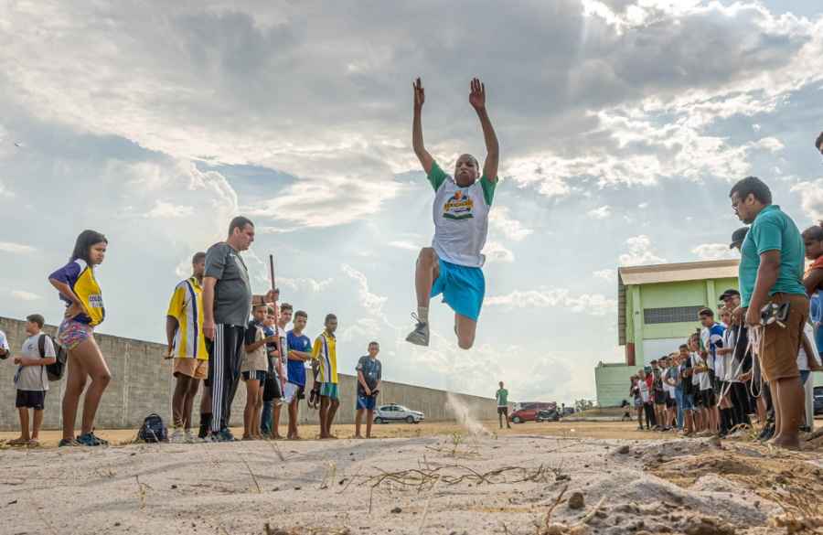 Jogos Estudantis em SFI: primeiro dia de competições reúne cerca de 600 ...